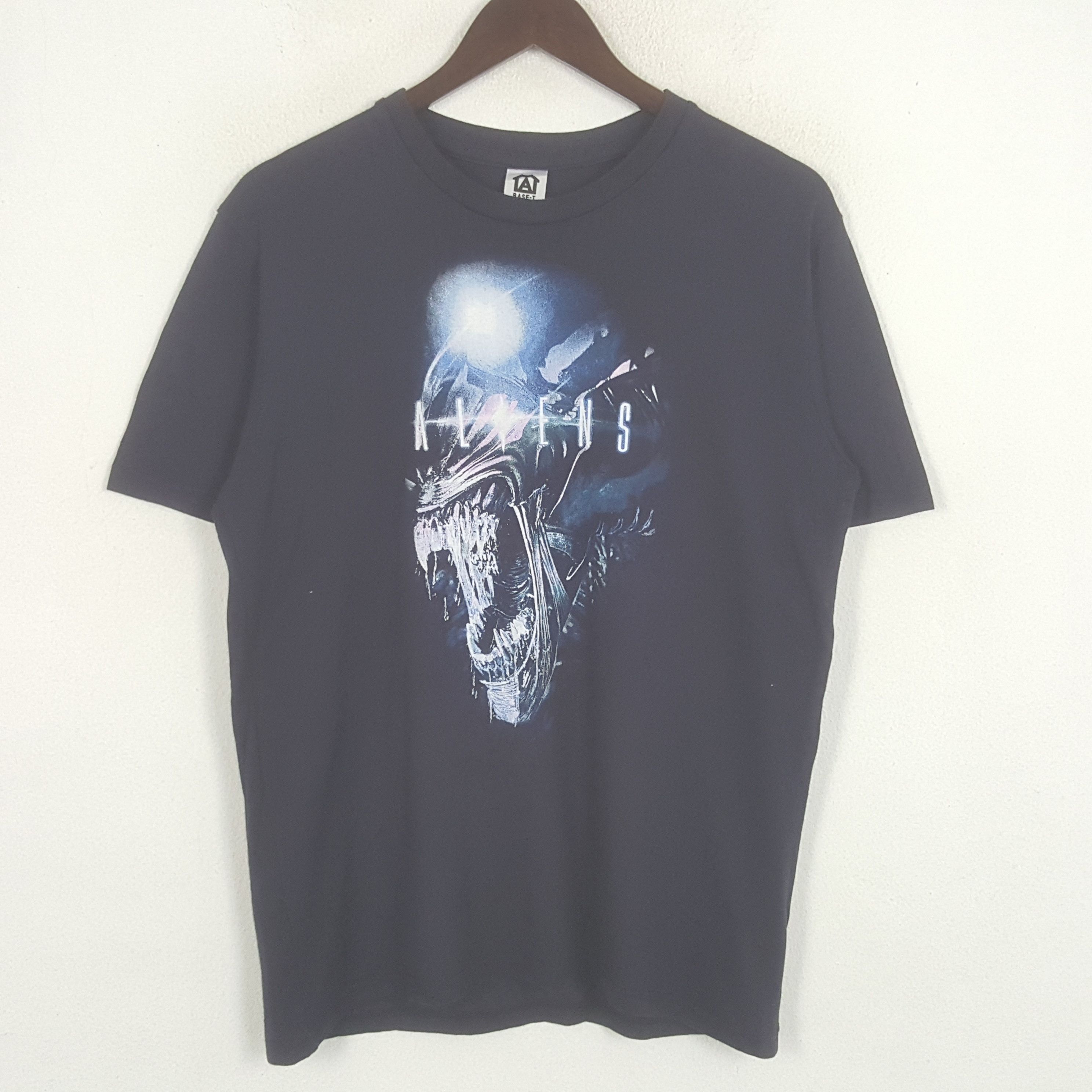 Movie × Vintage Vintage Aliens Movie Tshirt | Grailed