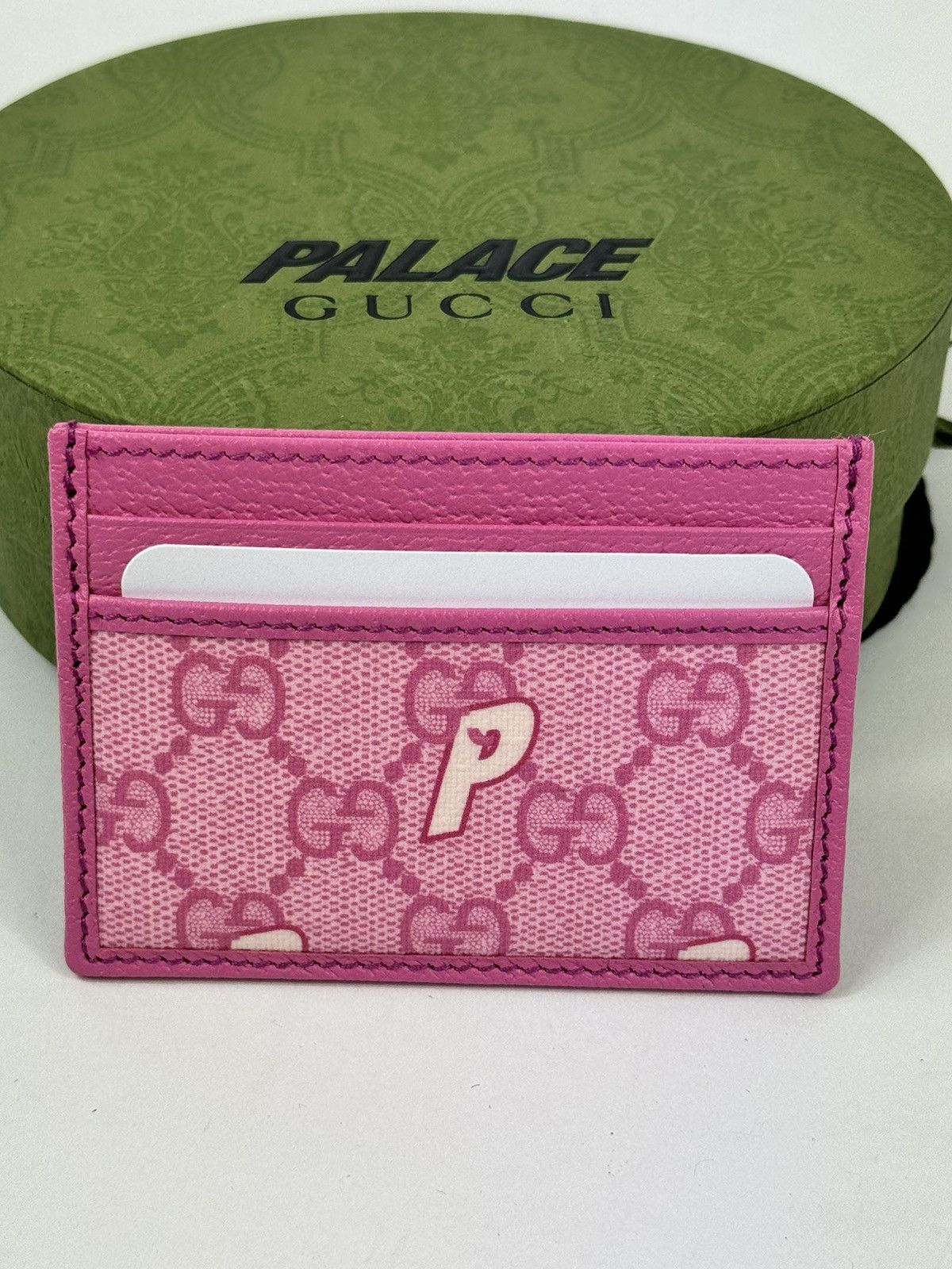 Gucci × Palace GUCCI X PALACE PINK CARD HOLDER | Grailed