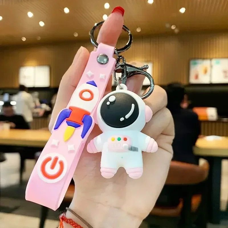 Streetwear Astronaut Keychain | Grailed