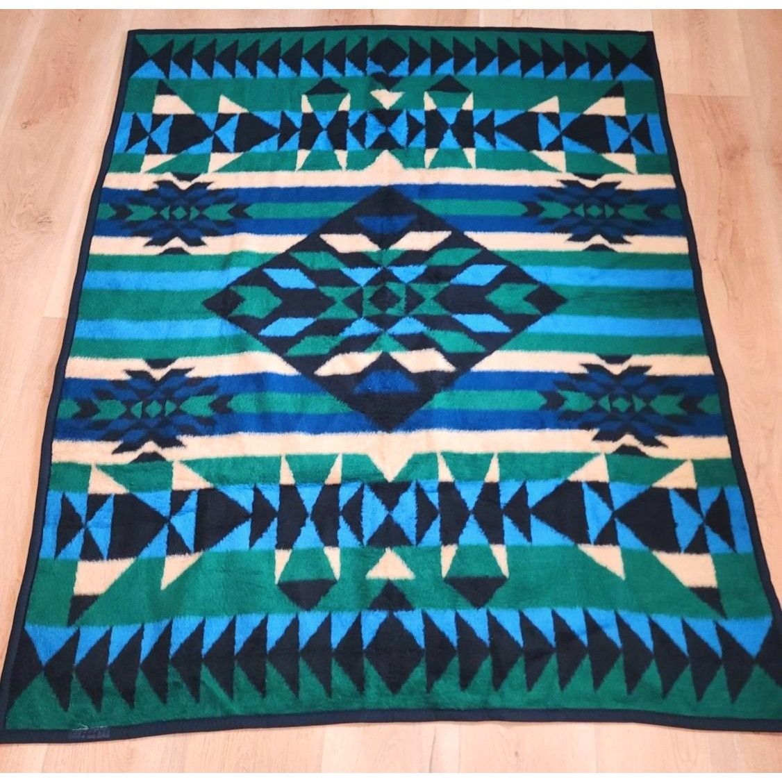 Pendleton Pendelton Aztec Geometric Pattern Native American Wool Blank ...
