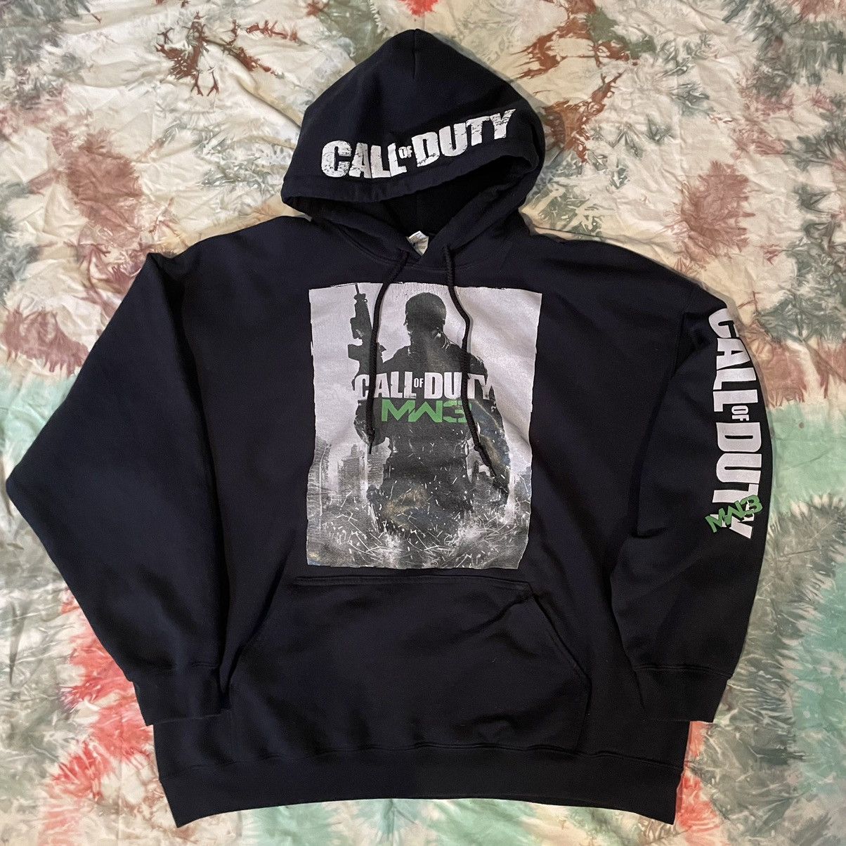 Gildan × Microsoft × Playstation Call of Duty Modern Warfare 3 MW3 ...