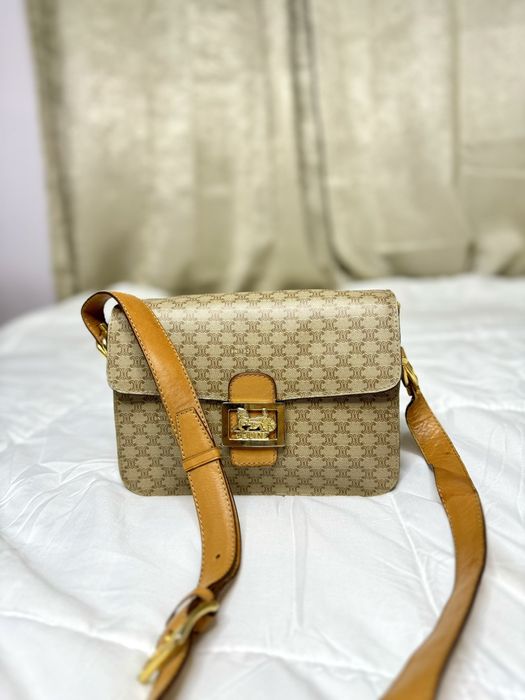 Celine Celine Vintage Monogram Horse Carriage Box Crossbody Bag | Grailed