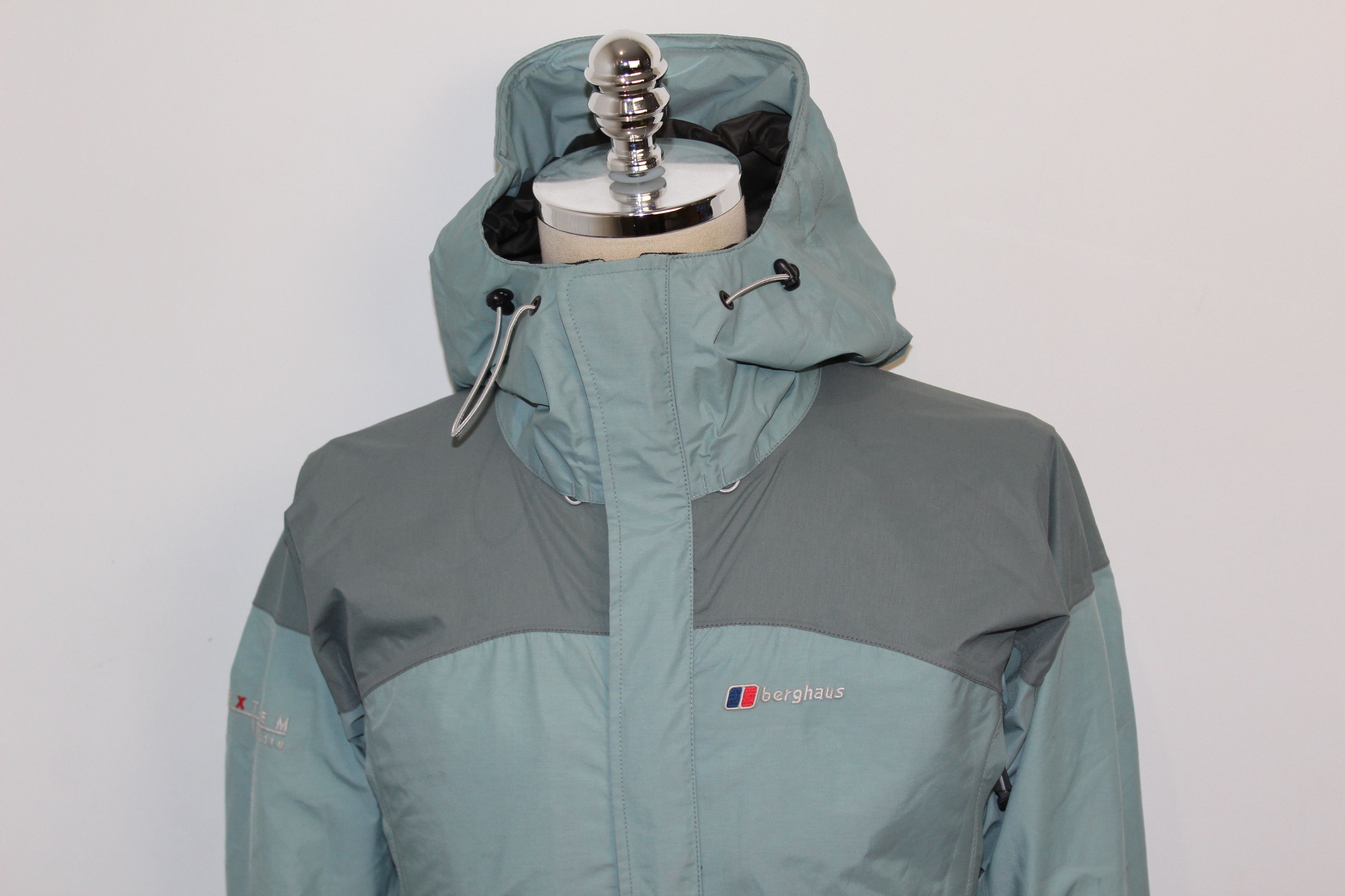 Berghaus BERGHAUS EXTREM Jacket | Grailed