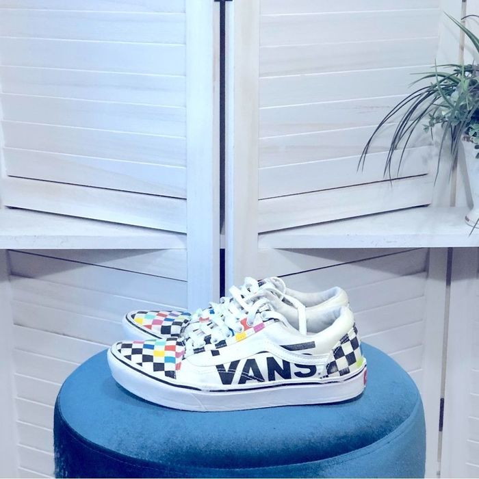 Vans Vans Moma old school checkered unisex canvas sneakers 8.5 | Grailed