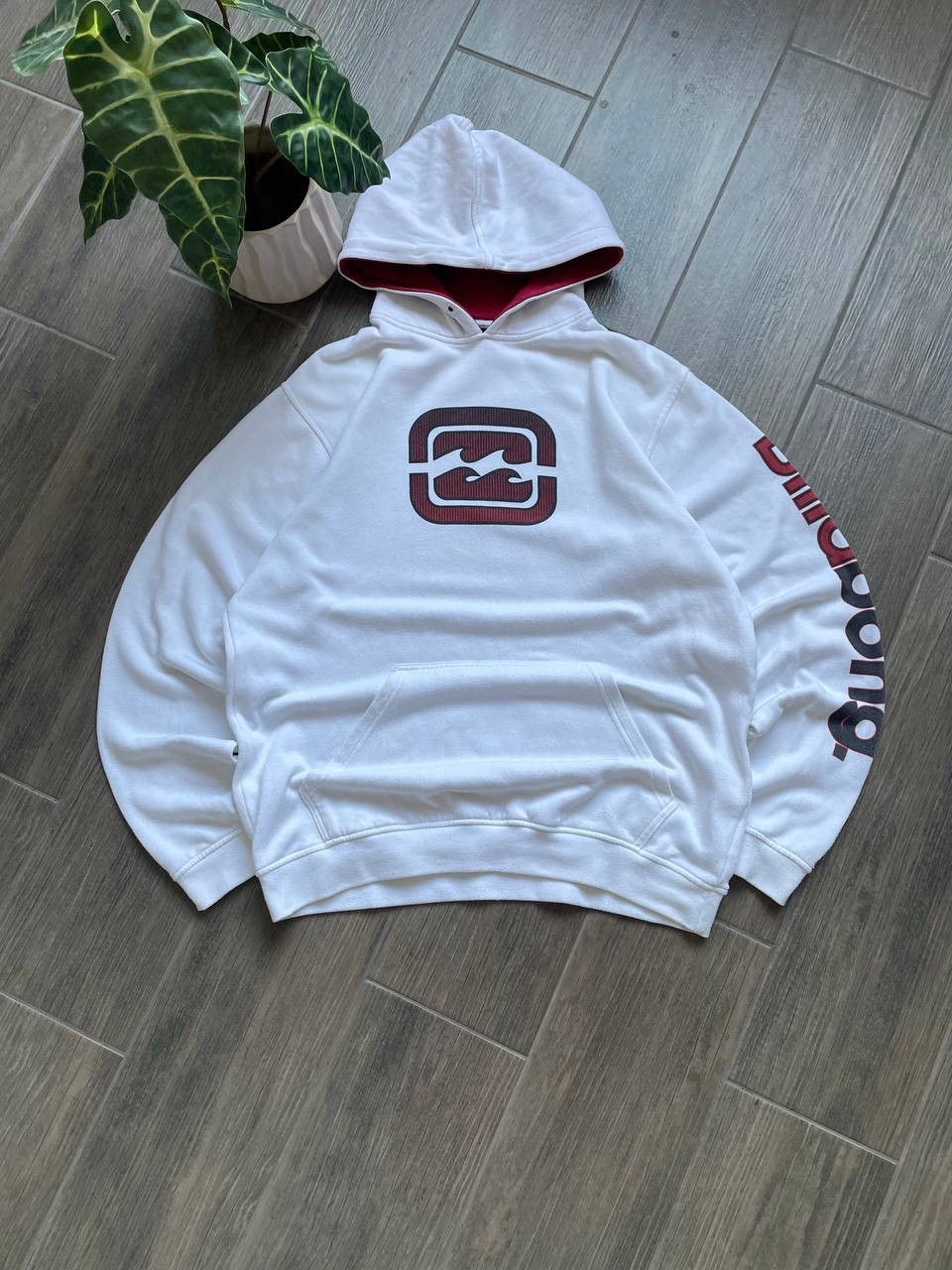 Billabong × Surf Style × Vintage Billabong white rap y2k baggy vintage ...