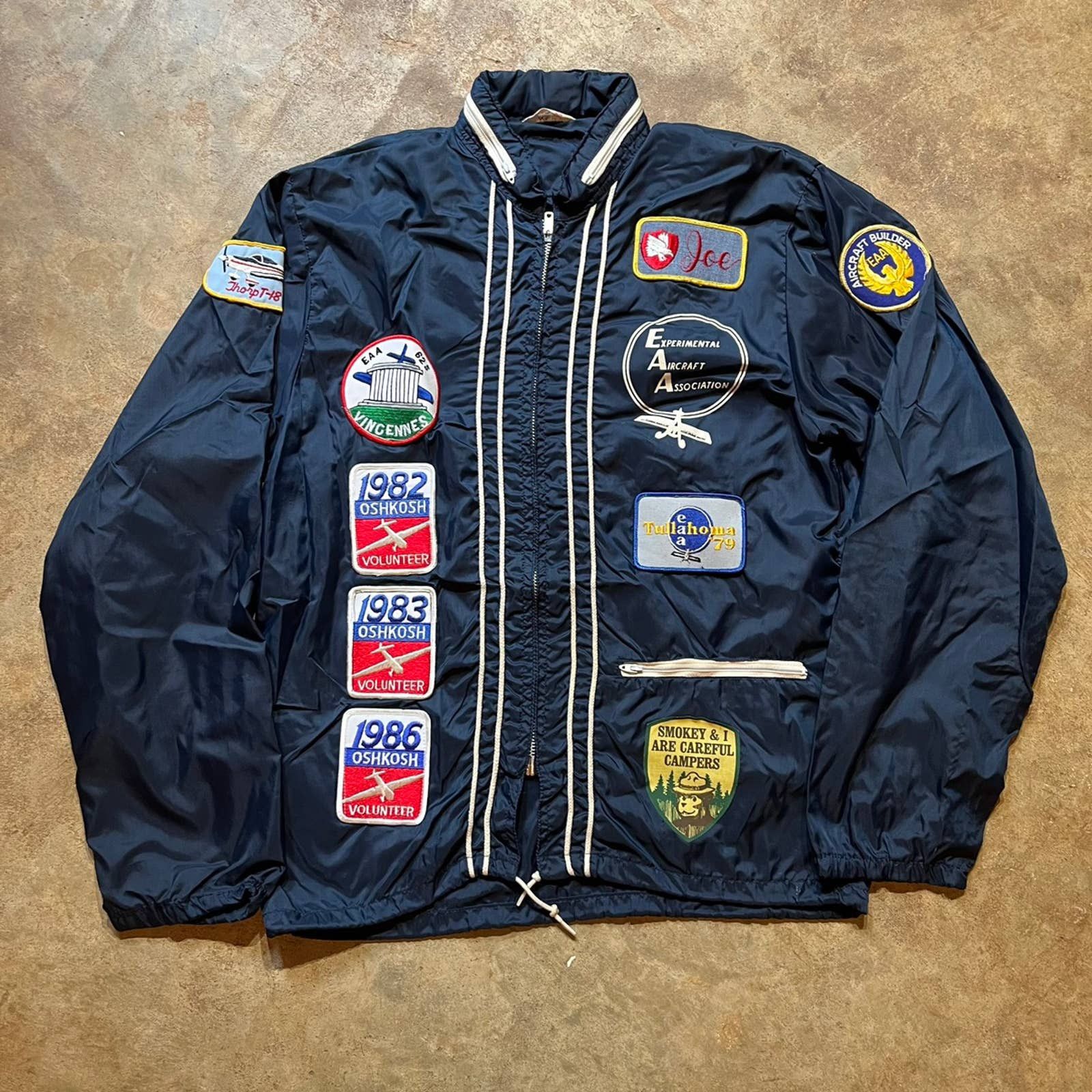 Vintage Vintage 70s Champion Running Man Flight Patches Light Jacket ...