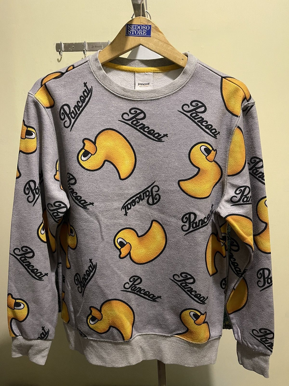 Pancoat × Vintage Pancoat Sweatshirt, Gray with Yellow Duck Pattern ...