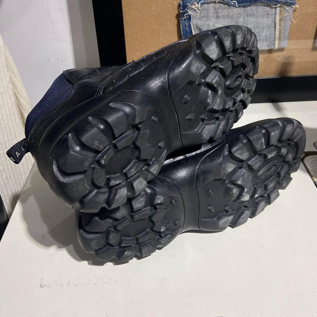 Oakley × Vintage VINTAGE OAKLEY NAIL SKULL CROSSBONES BOOTS | Grailed