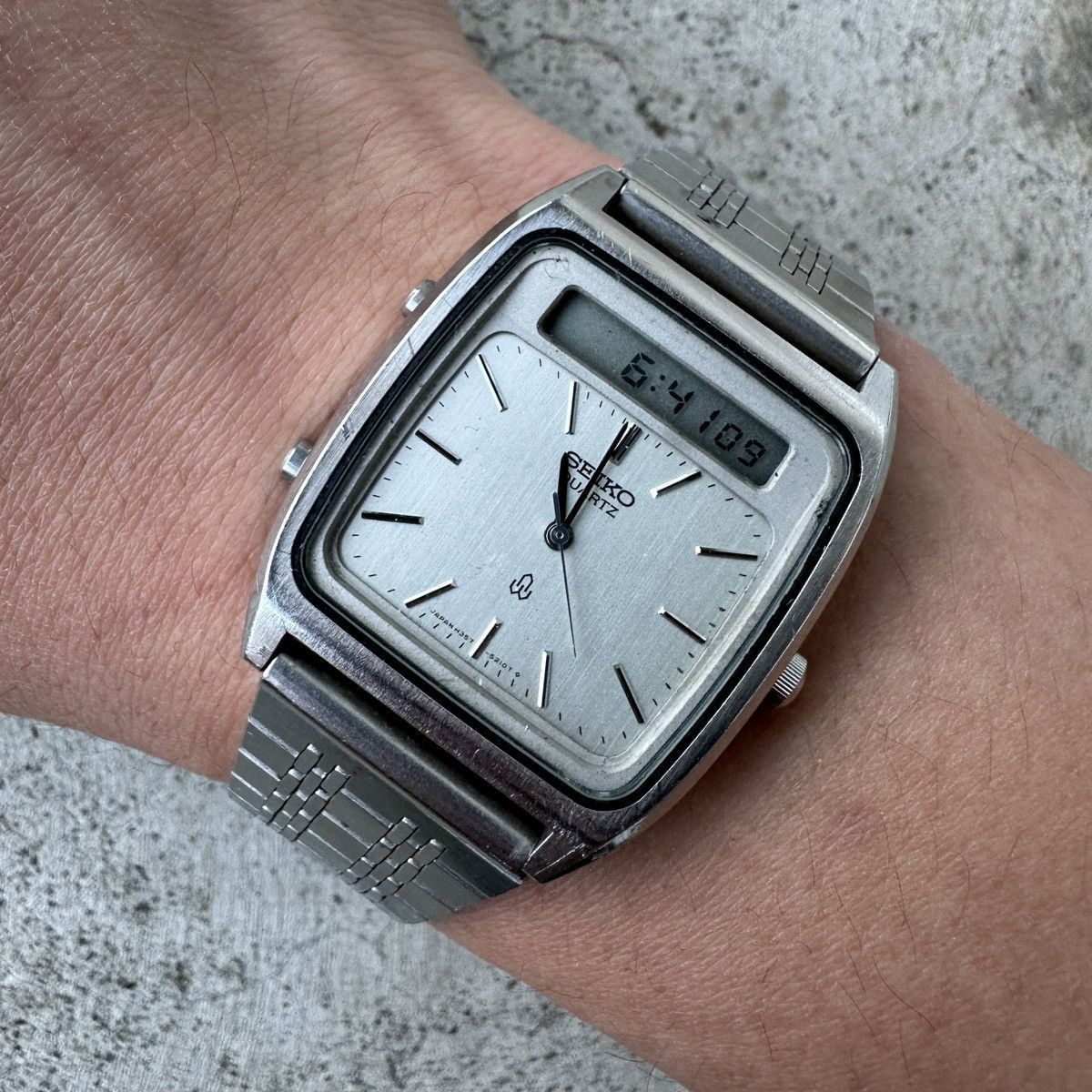 Seiko × Vintage × Watches 80s Seiko quartz stainless steel watch y2k Ana digi | Grailed