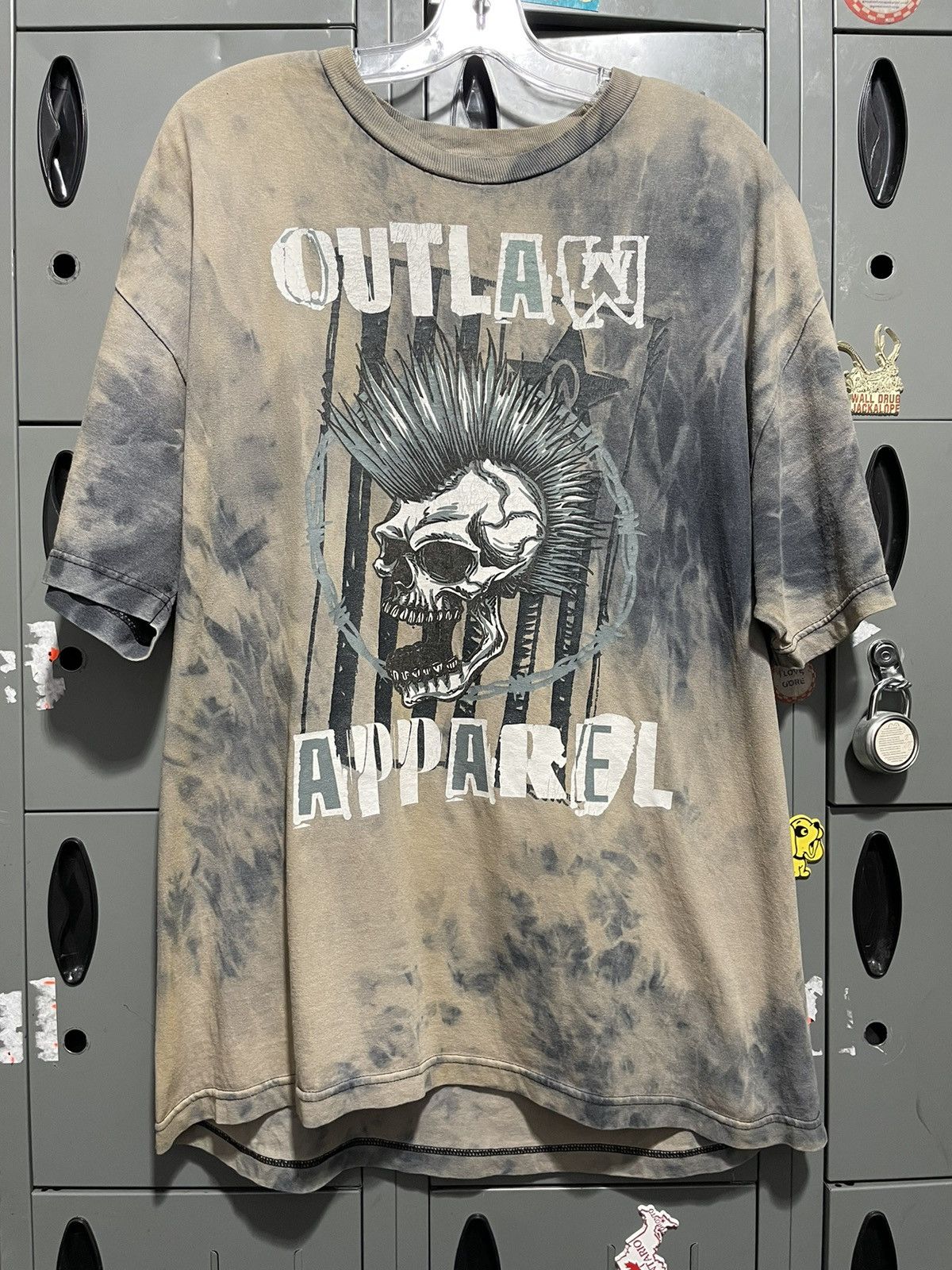 Vintage Outlaw Apparel punk rock skull Mohawk anarchy flag clash | Grailed