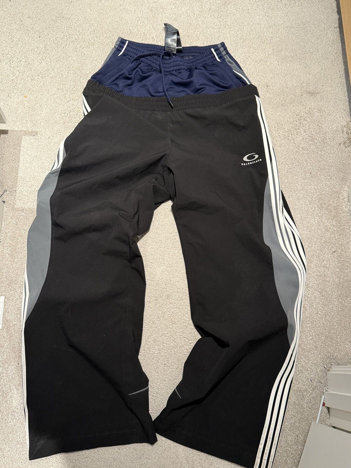 Balenciaga Balenciaga sagging sweatpants (new release) | Grailed