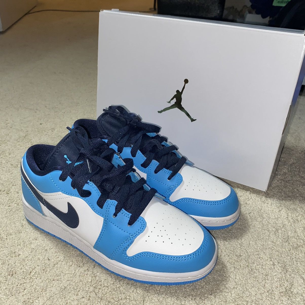 Nike Nike Air Jordan 1 Low UNC Powder Blue Obsidian Univeristy | Grailed