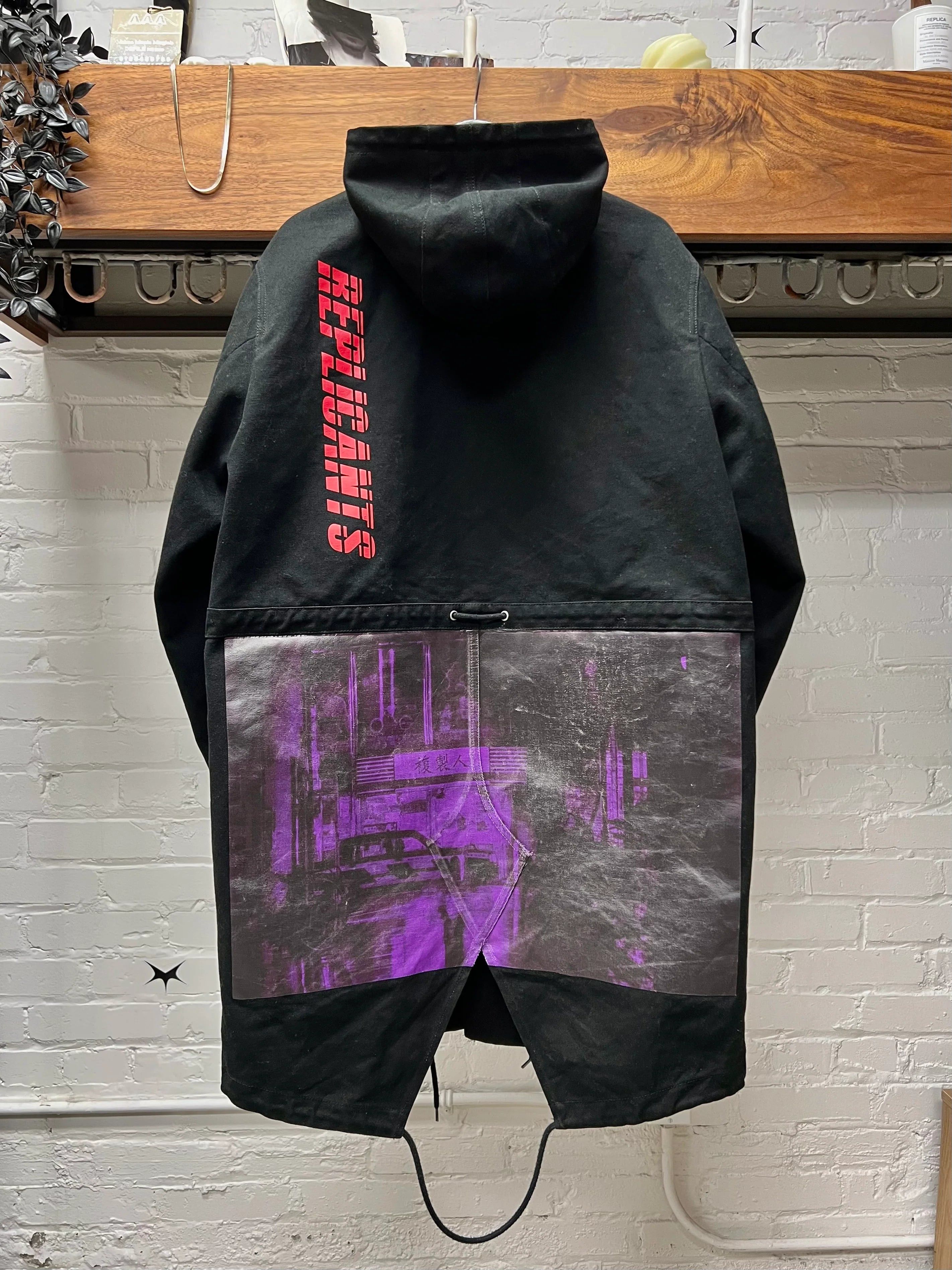 Raf Simons SS2018 Raf Simons ‘Replicants’ Black Fishtail Parka | Grailed