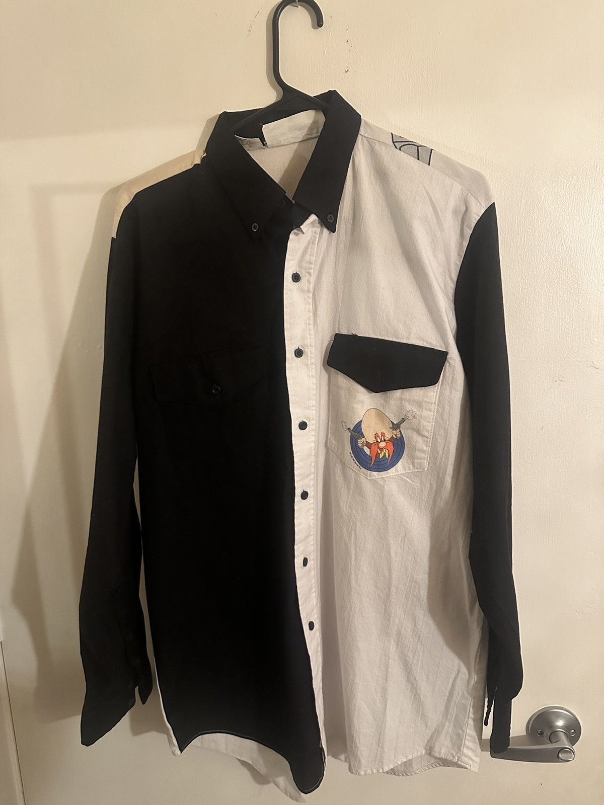 Vintage Authentic Looney Tunes “Yosemite Sam” button up | Grailed