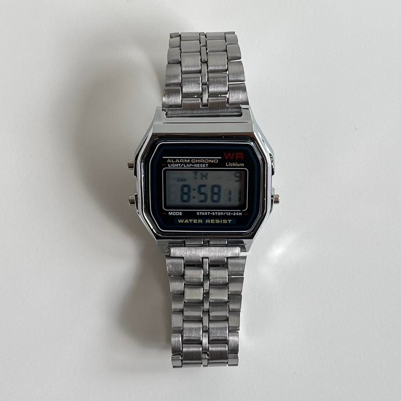 Casio × Silver × Streetwear Y2K 2000s vintage retro silver stainless steel digital watch | Grailed