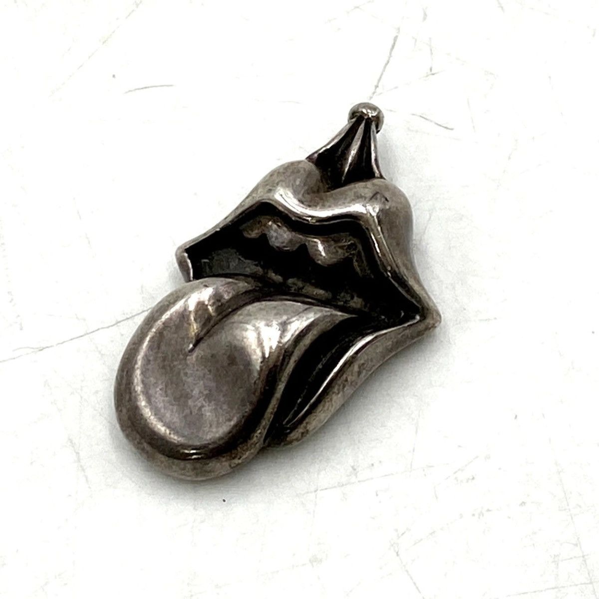 Chrome Hearts Chrome Hearts lip Tongue Stones Charm Pendant Necklace ...