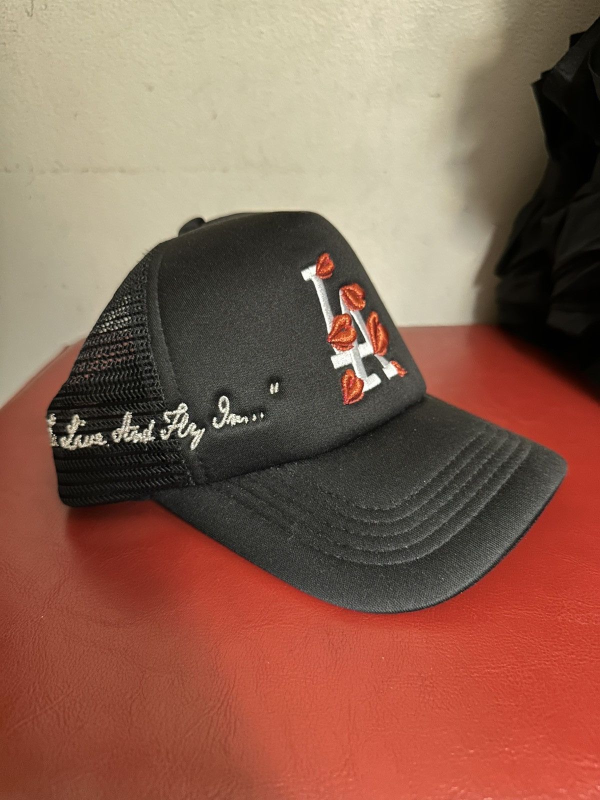 LaRopa LA Dodgers Kissing Lips Hat | Grailed