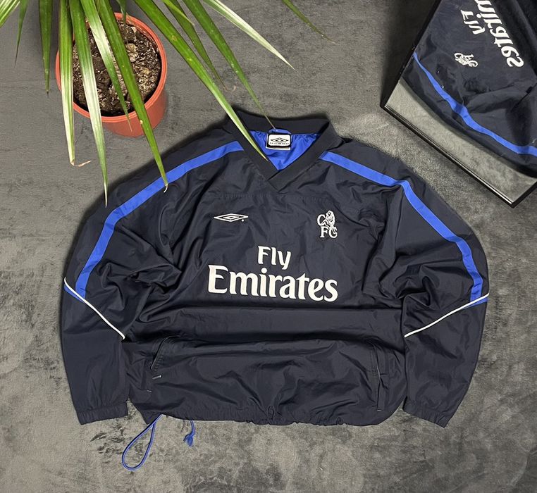Vintage 2002/03 Chelsea FC Vintage Nylon Sweatshirt Jacket Umbro | Grailed