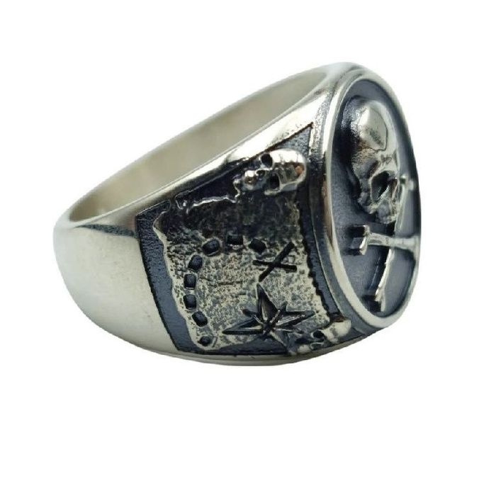 Vintage Jolly Roger Skull Silver Pirate Ring | Grailed