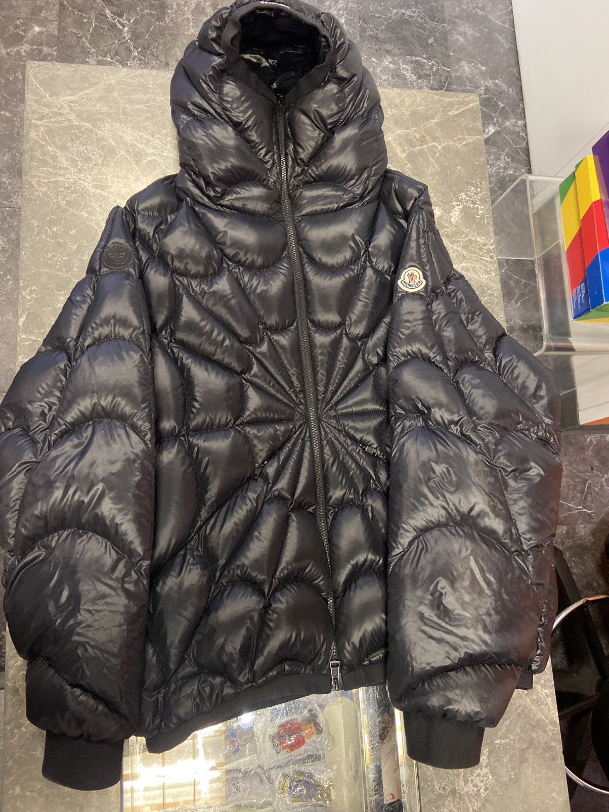 Marvel Comics × Moncler MONCLER SPIDER-MAN VIOLIER GIUBBOTTO PUFFER ...