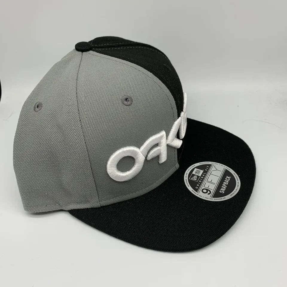 New Era × Oakley Oakley Split Original Fit 9Fifty New Era Hat Snapback ...