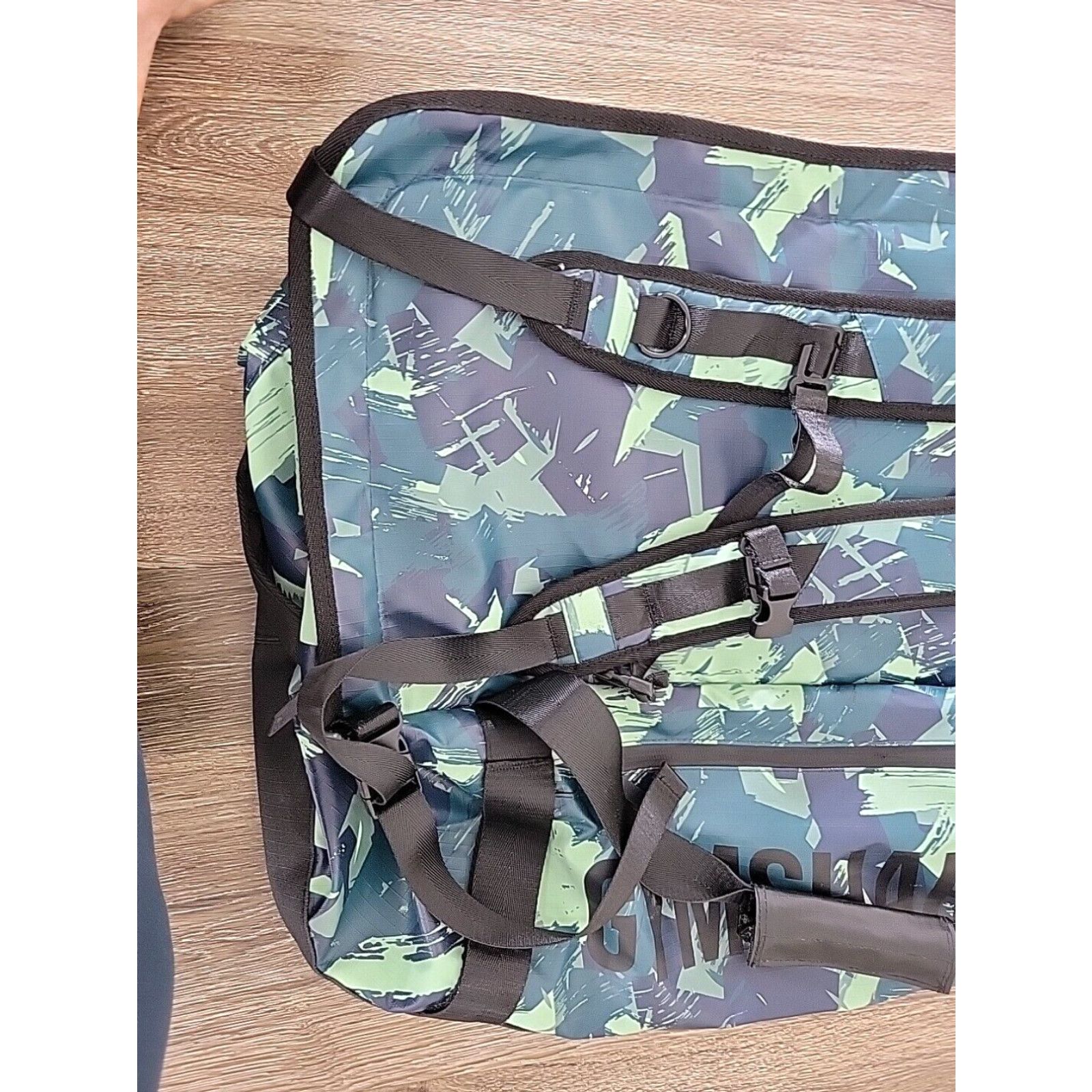 Gymshark HTF - GYMSHARK Large Holdall Travel Duffle Backpack Two-in-One ...