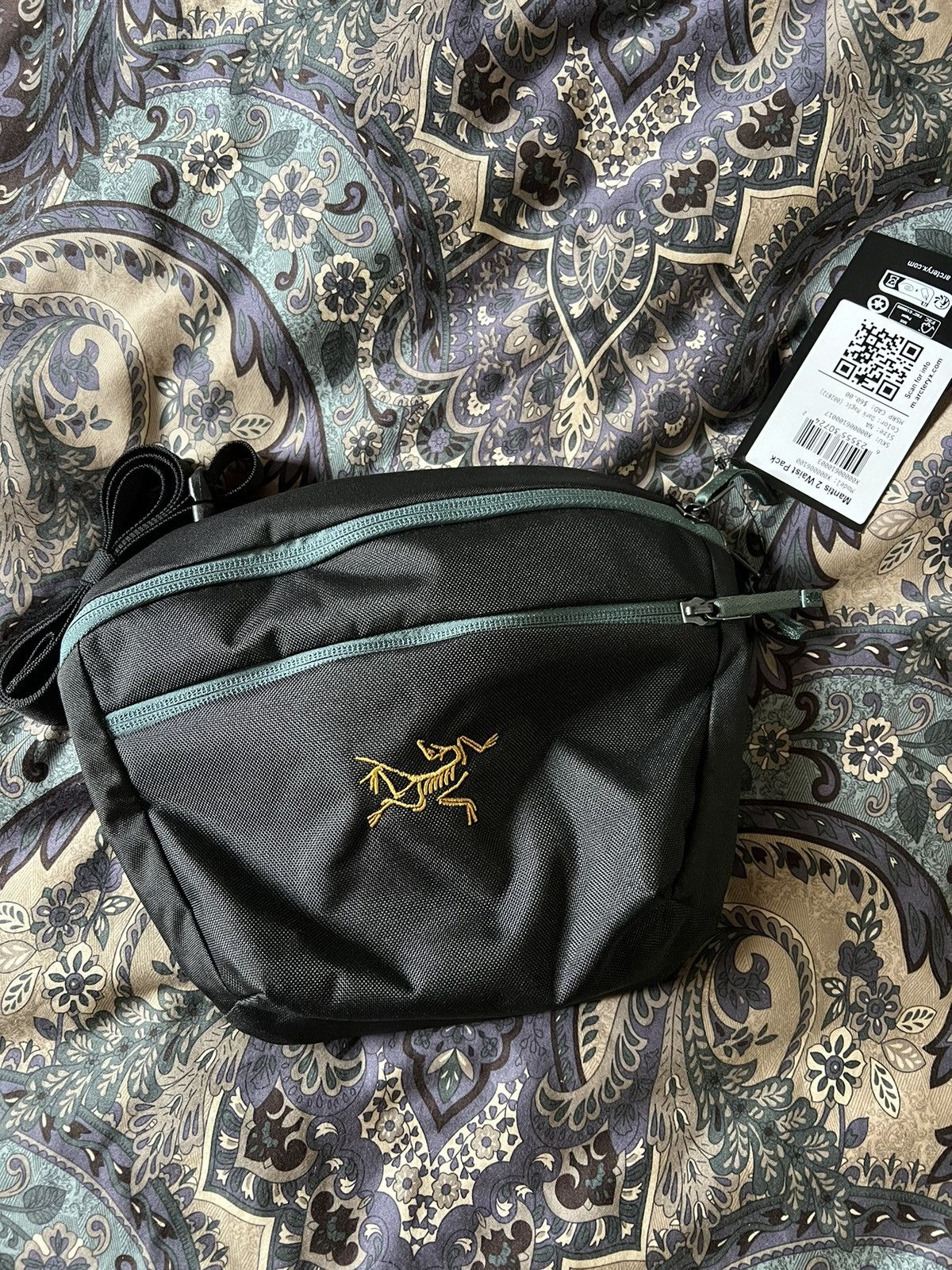 Arc'teryx DARK MAGIC mantis 2 | Grailed