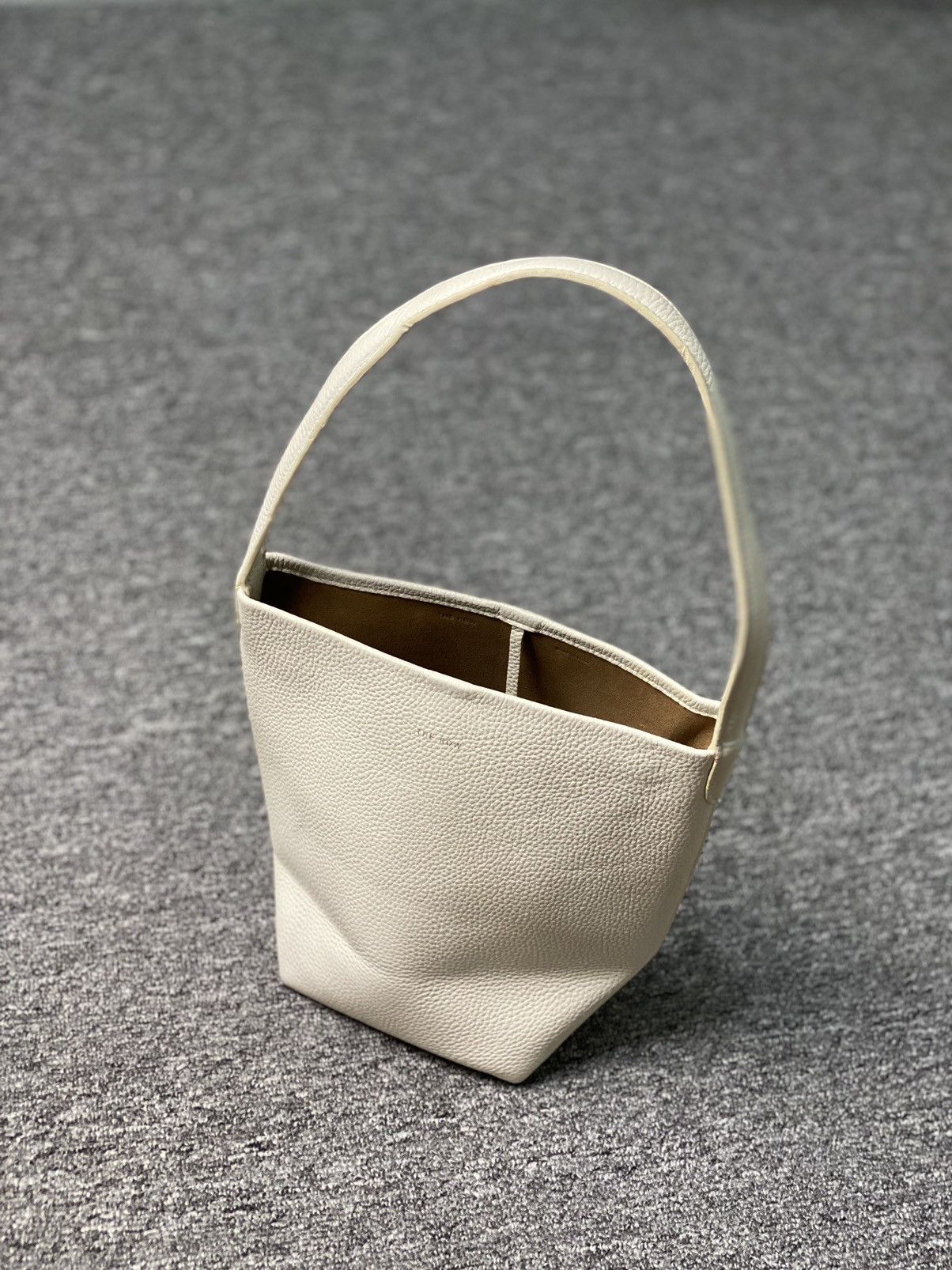 The Row The Row - Small Leather Park Tote Bag in White | Grailed