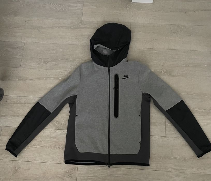 Nike **rare** nike tech fleece jacket | Grailed