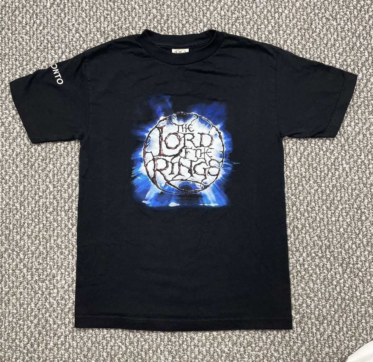 Vintage Vintage Y2K Lord Of The Rings Movie Promo Toronto Art Book ...