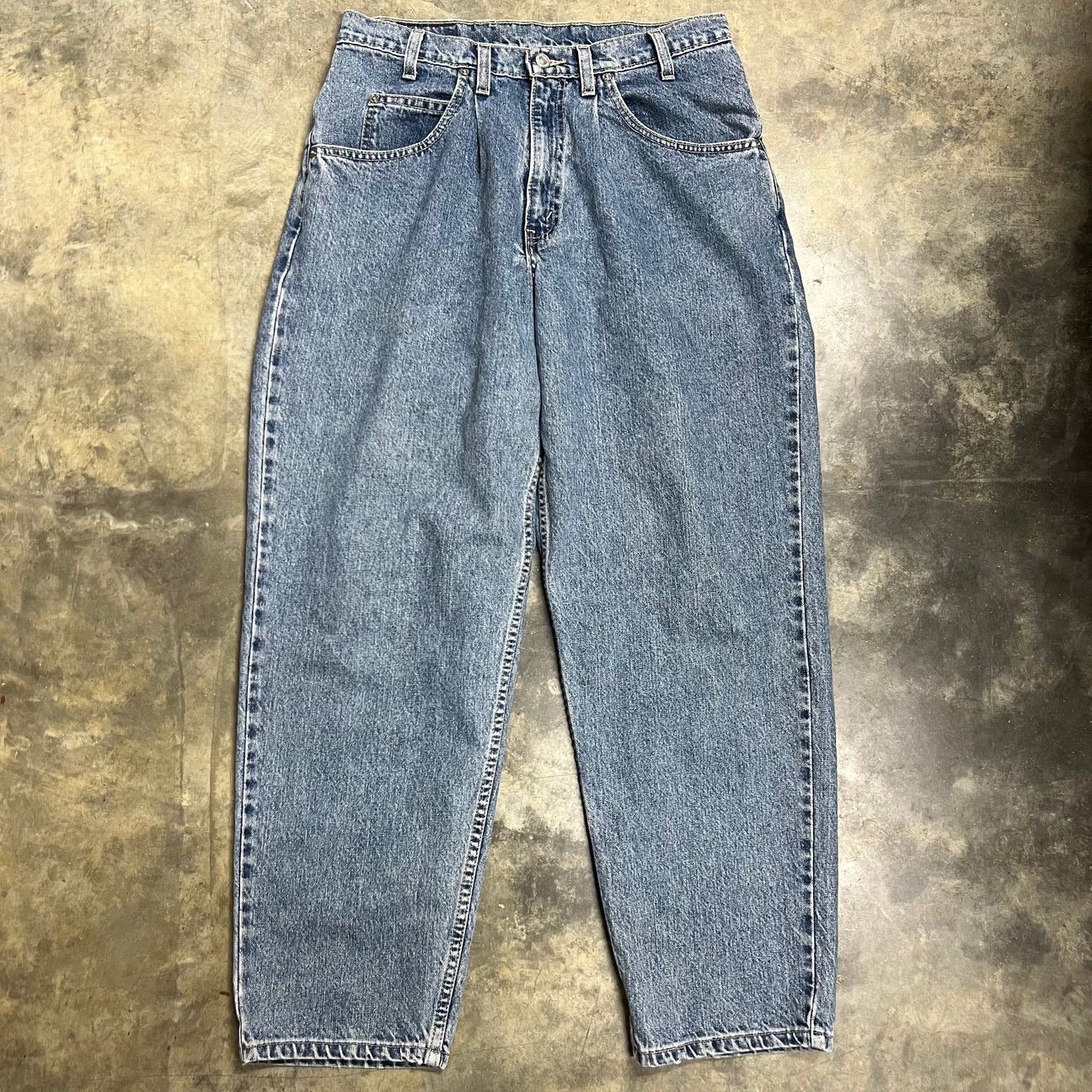 Vintage 90’s Levi’s baggy L2 jeans 30x29 | Grailed