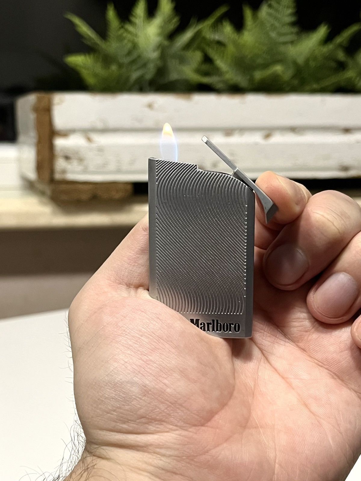 Marlboro × Streetwear × Vintage Y2K ELEGANCE MARLBORO METAL PUNK ROCK ...