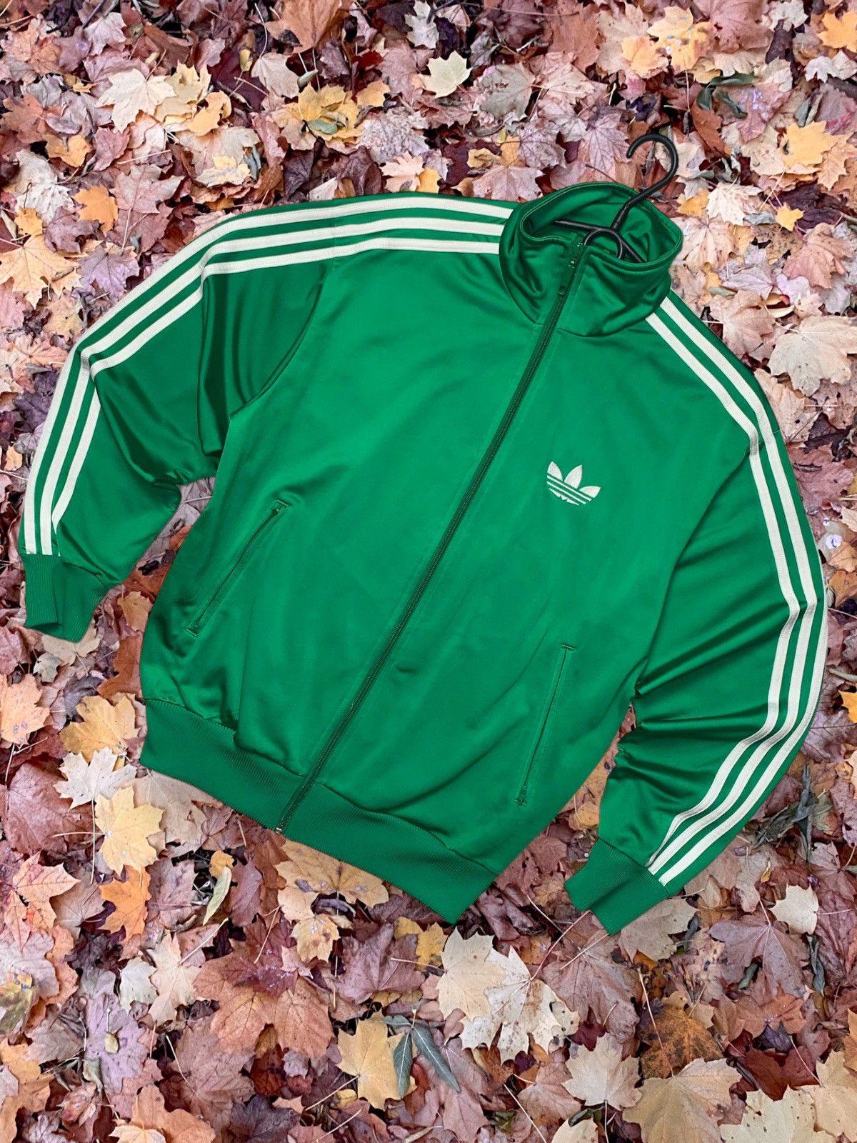 Adidas × Streetwear × Vintage Vintage adidas originals green track ...