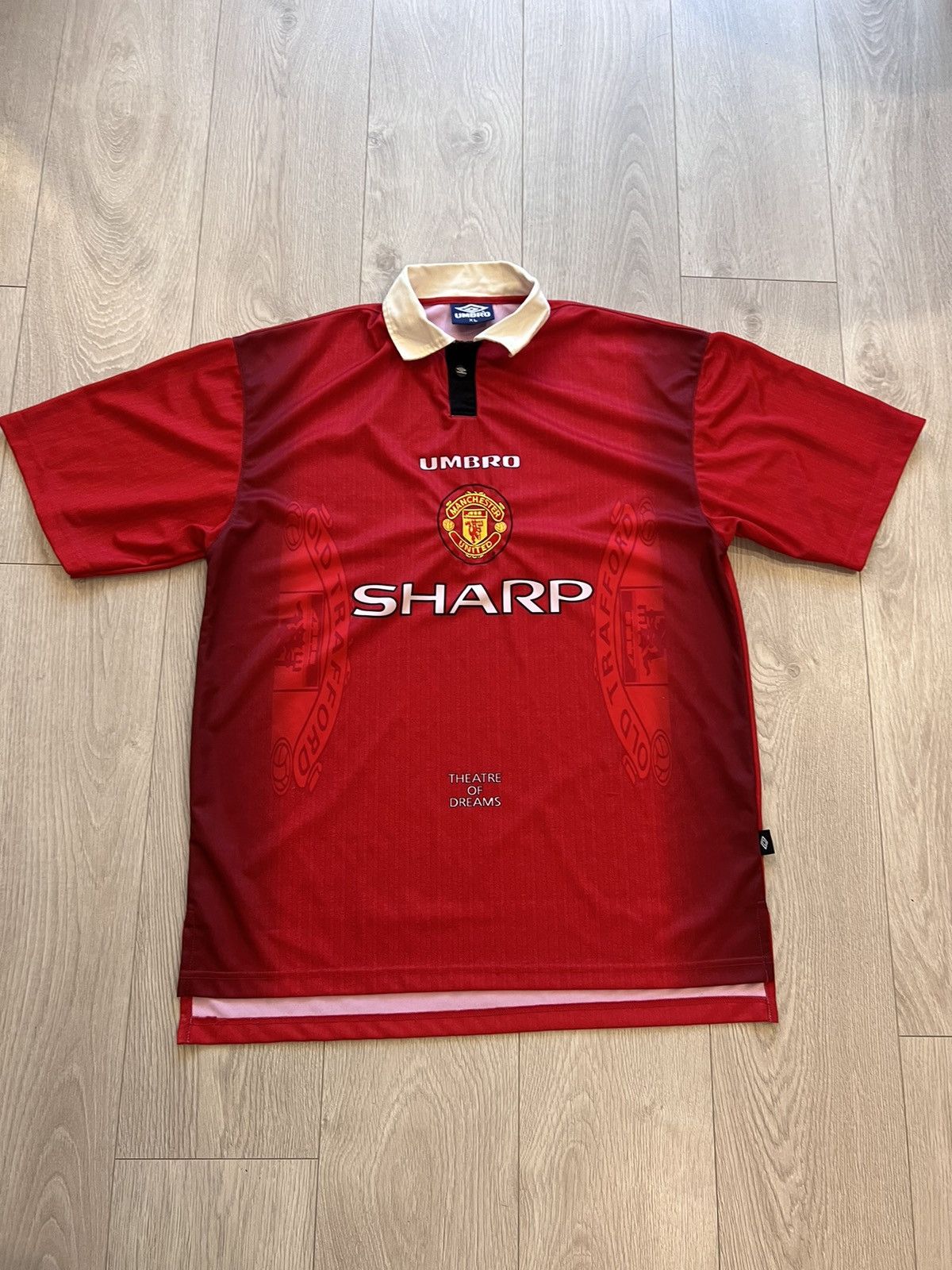 Vintage Vintage 1996-98 Manchester United Soccer Kit Jersey 90s Boot ...
