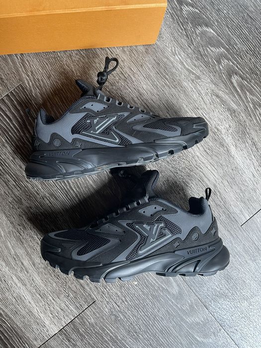 Louis Vuitton Louis Vuitton Tactic Runner Black | Grailed
