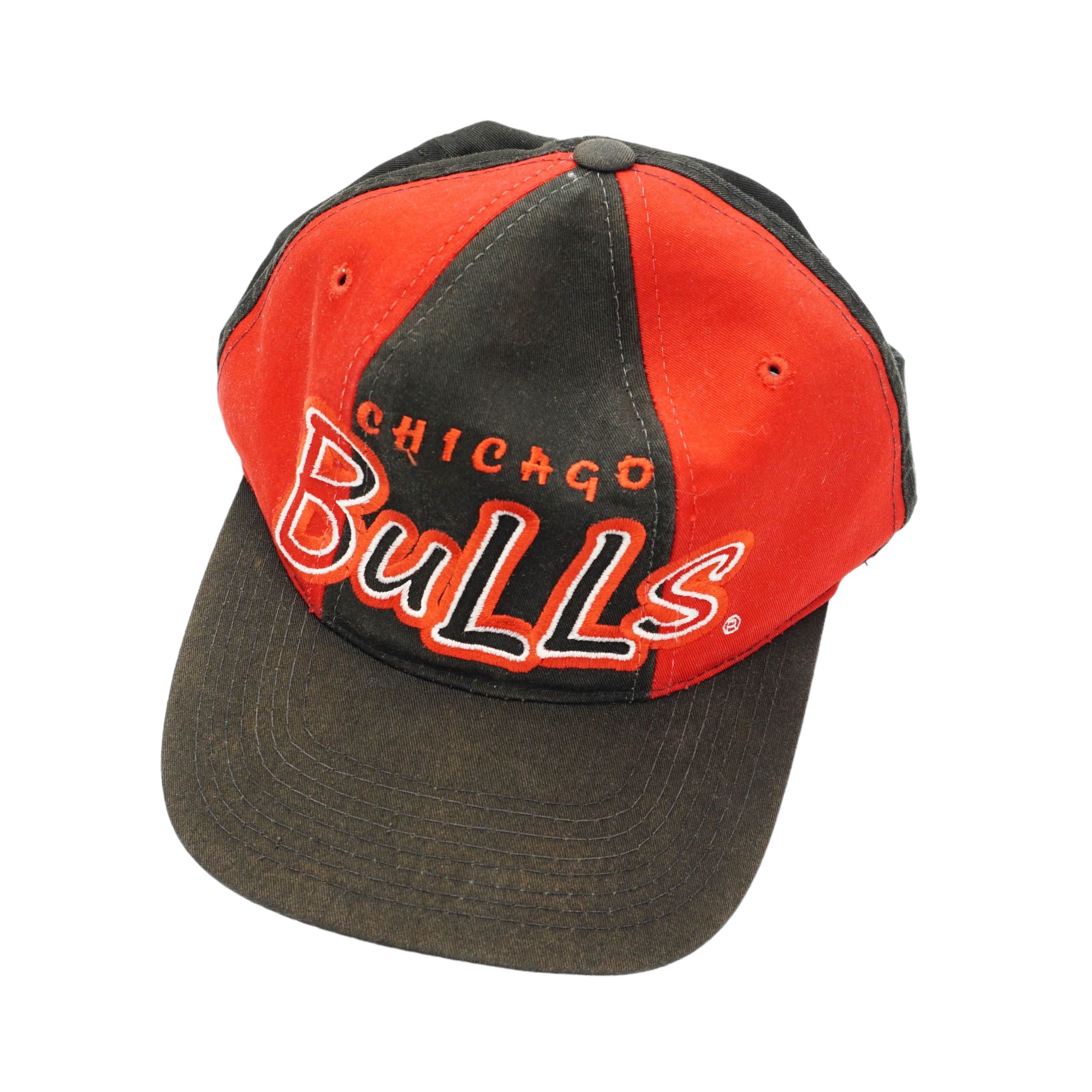 Chicago Bulls × NBA × Starter Made In Korea Vintage 1990's Starter Cap ...