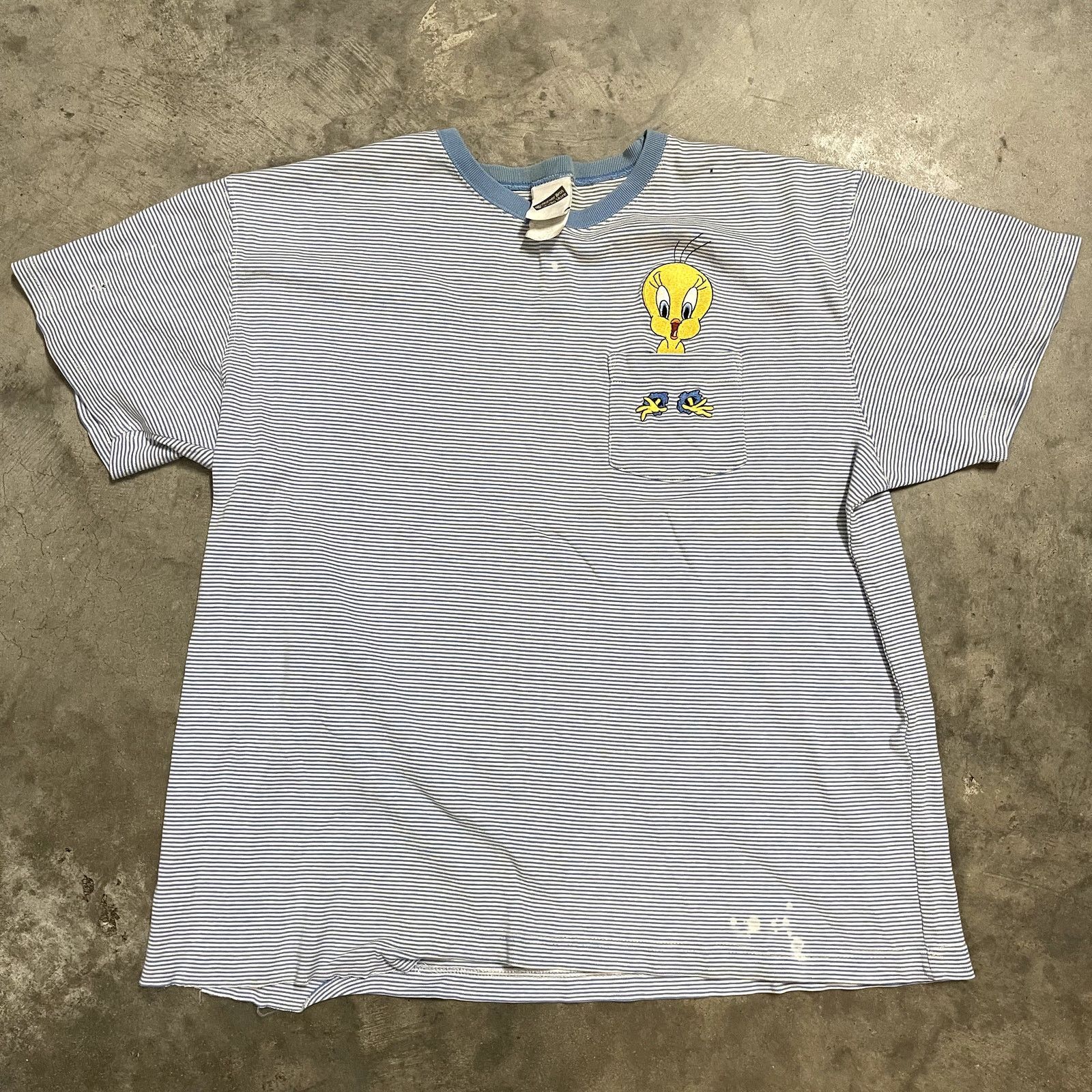 Warner Bros WBD Looney Tunes Tweety Bird T-Shirt | Grailed