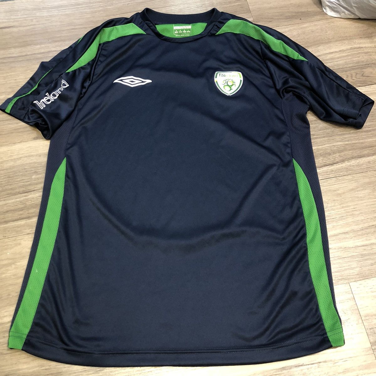 BLOKE × Soccer Jersey × Umbro Ireland 2000s umbro training shirt | Grailed
