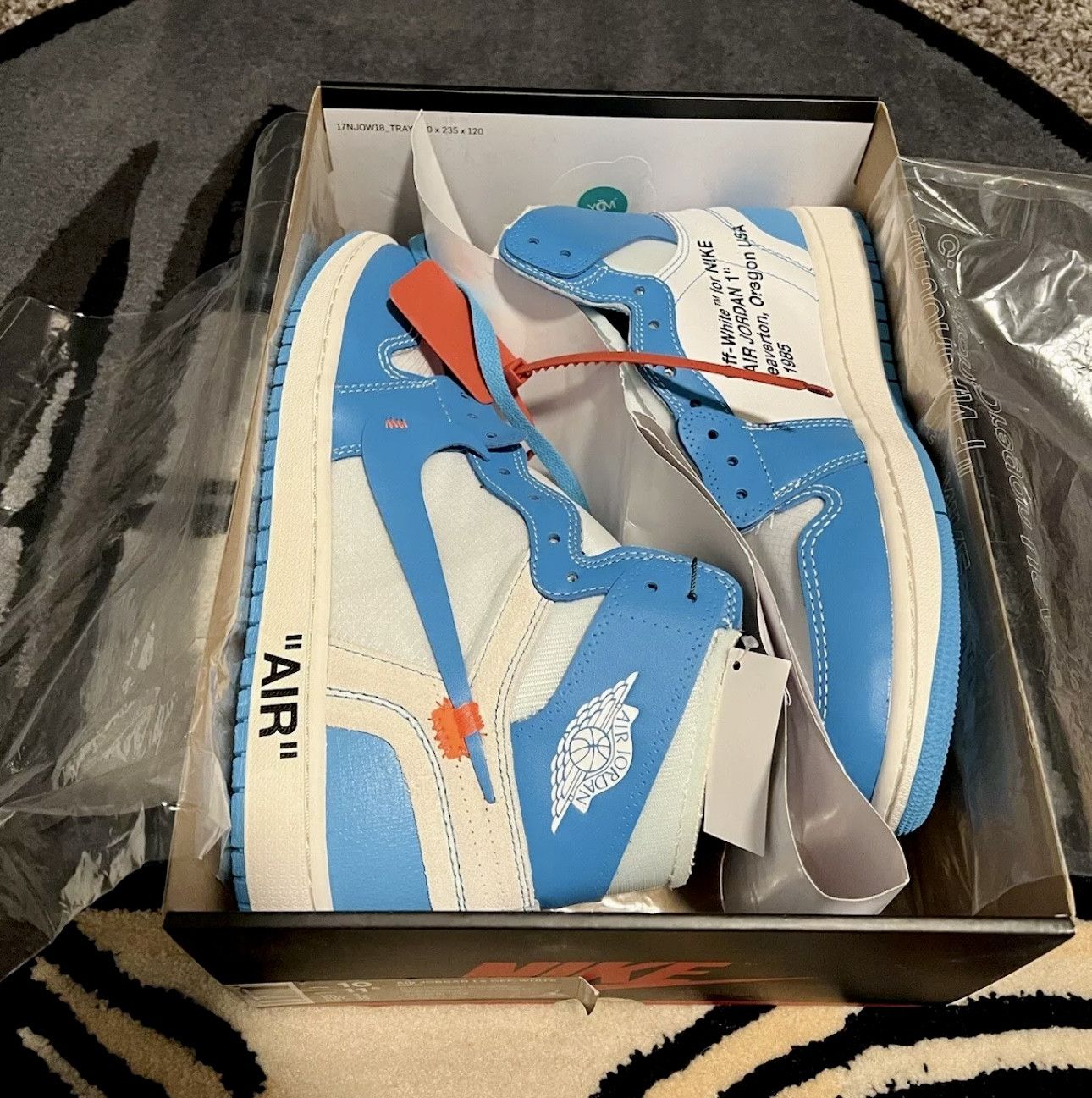 Nike Jordan 1 Retro High Off-White UNC | Grailed