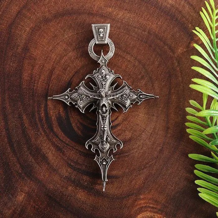 Vintage Gothic Skeleton Cross Necklace | Grailed