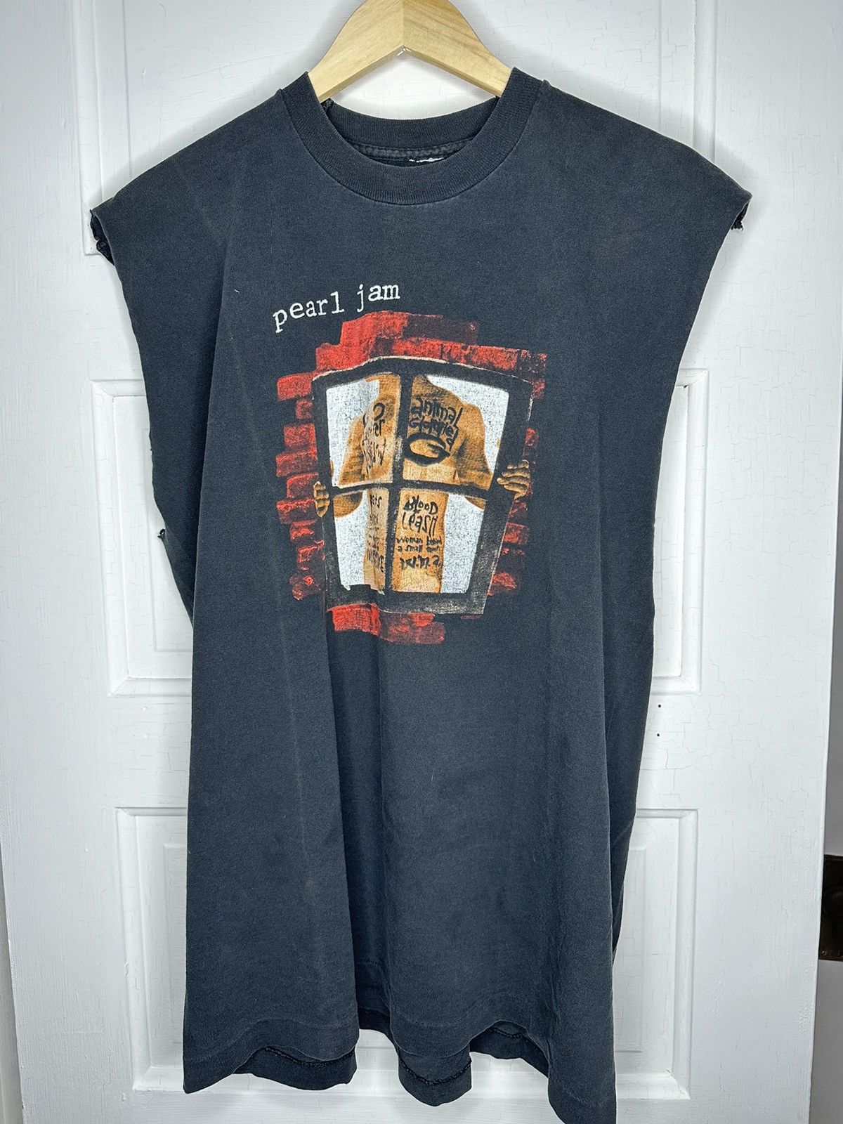 Band Tees × Vintage VINTAGE 90s THRASHED Pearl Jam Window Pain Tour T ...