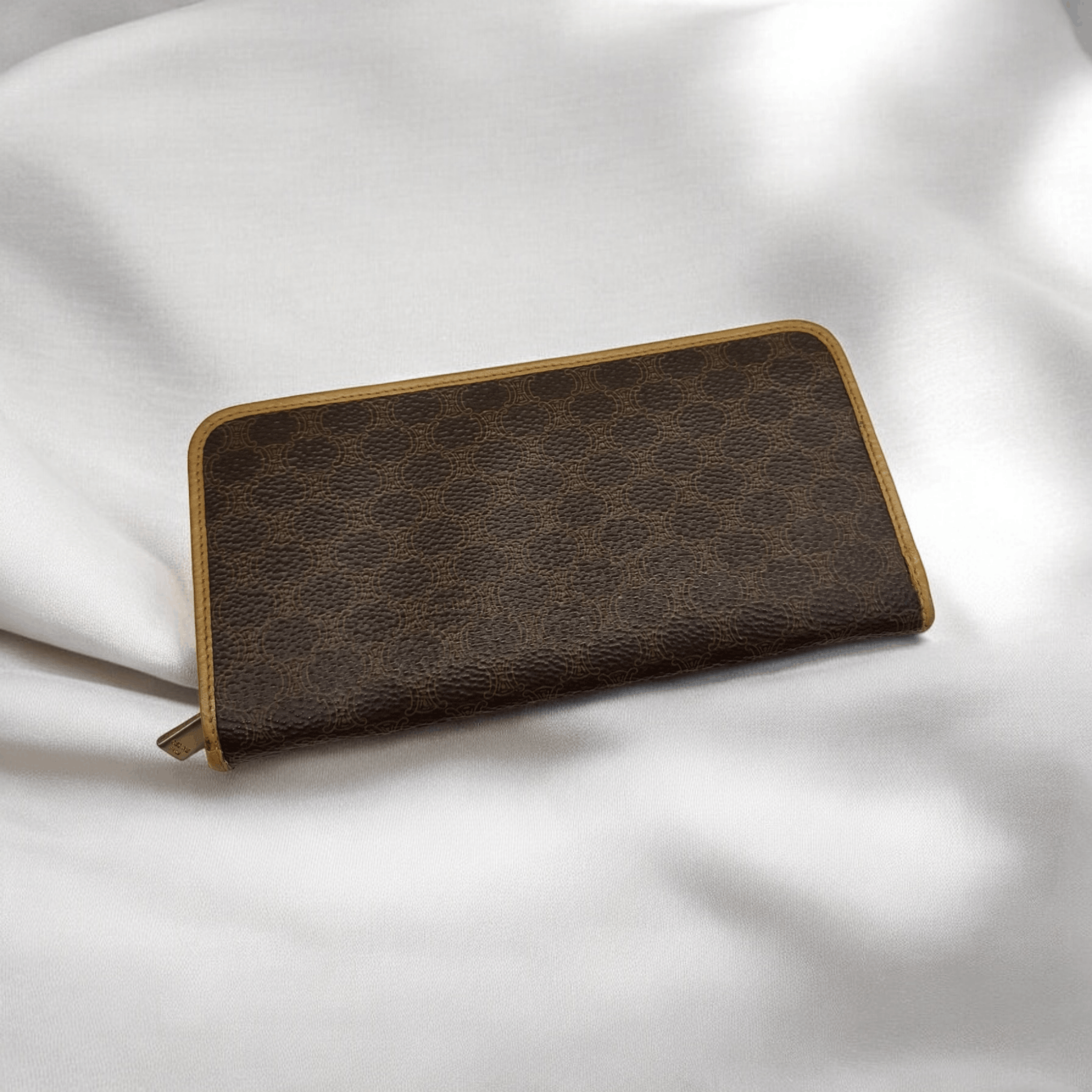 Vintage CELINE LONG WALLET MONOGRAM | Grailed
