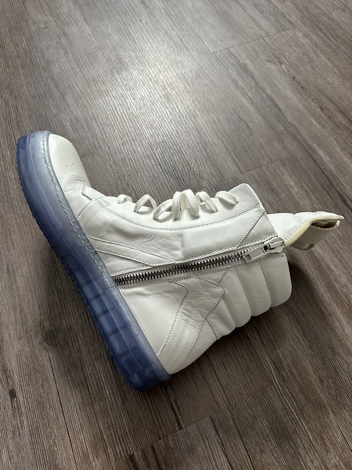 Rick Owens 🧛🏼‍♂️Rick Owens🧛🏼‍♂️ Chalk White Transparent Blue Sole ...