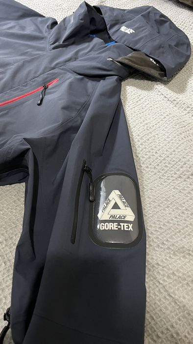 Palace PALACE X GORE-TEX RAIN JACKET | Grailed