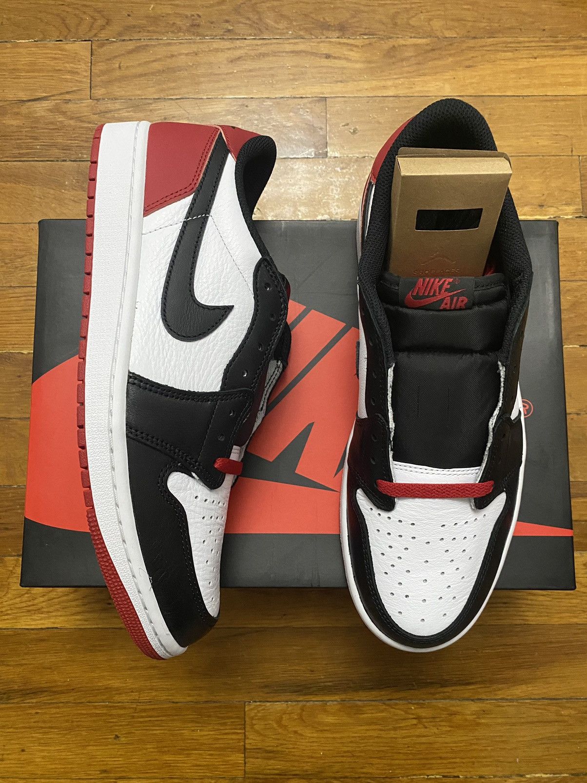 Jordan Brand × Nike Size 11 - Jordan 1 Low Retro Black Toe Chicago Red ...