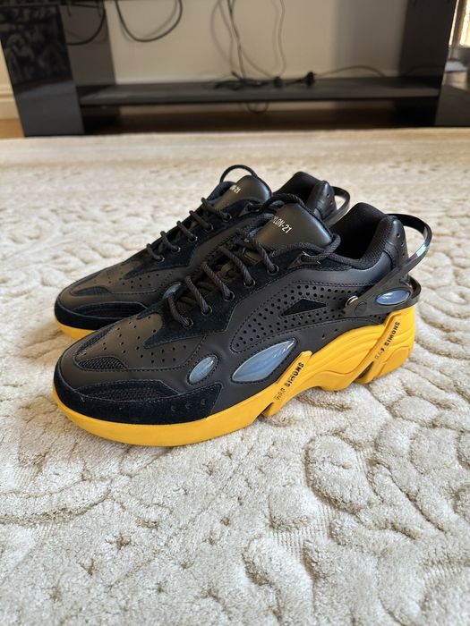 Raf Simons Raf Simons Cylon 21 Runner in Black Yellow Leather | Grailed