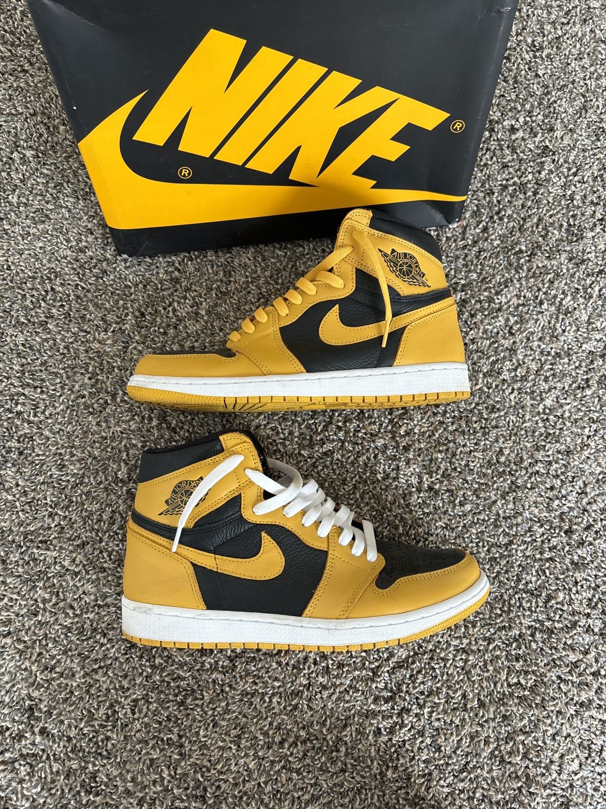 Jordan Brand × Nike Air Jordan 1, Pollen | Grailed