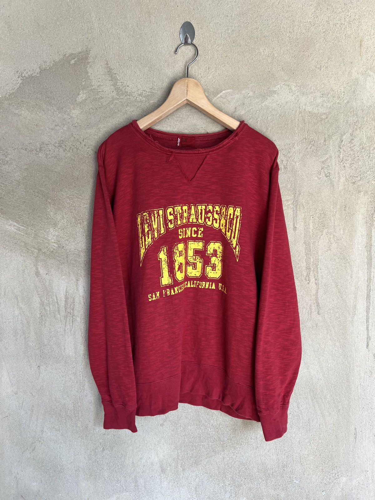 Levi's Levi’s Spell Out Sweatshirt | Grailed