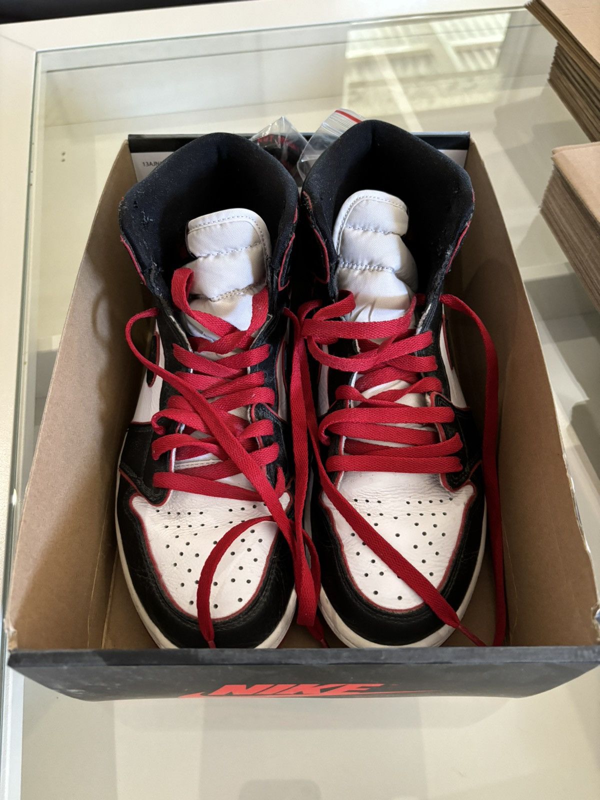 Jordan Brand × Nike Air Jordan 1 Retro High Bloodline | Grailed