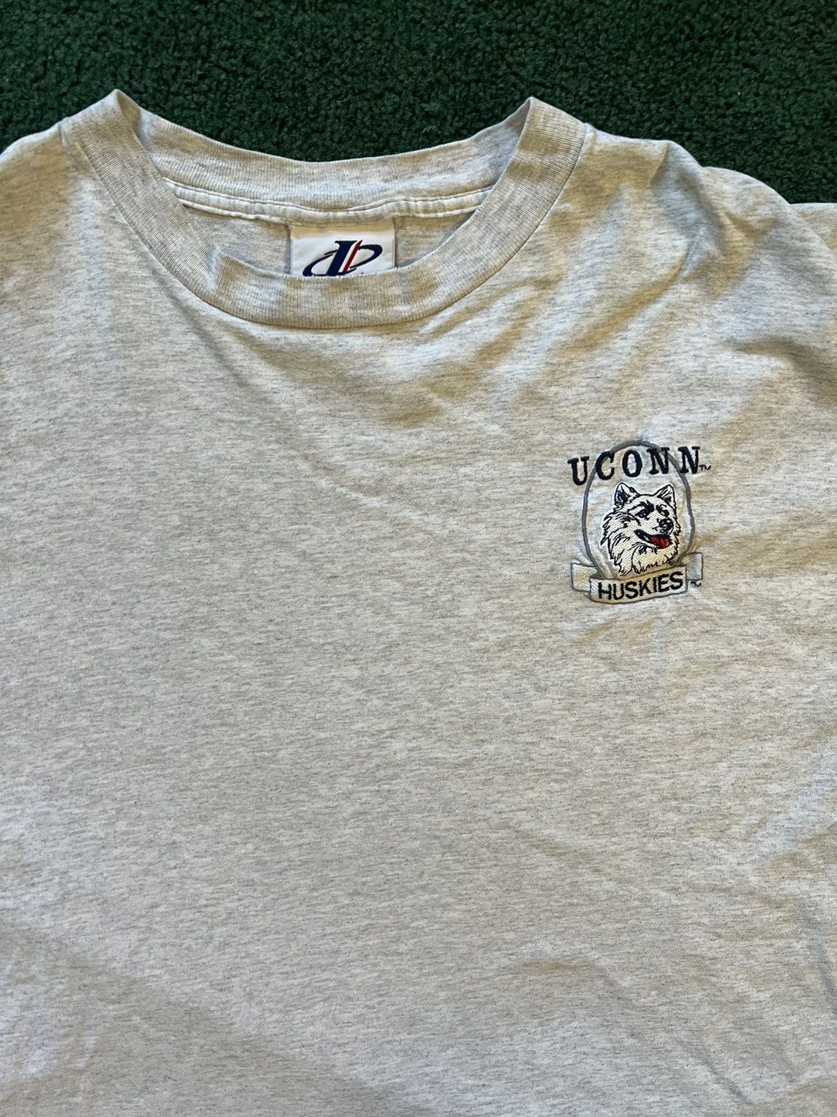 Logo Athletic vintage uconn huskies college basketball logo athletic ...
